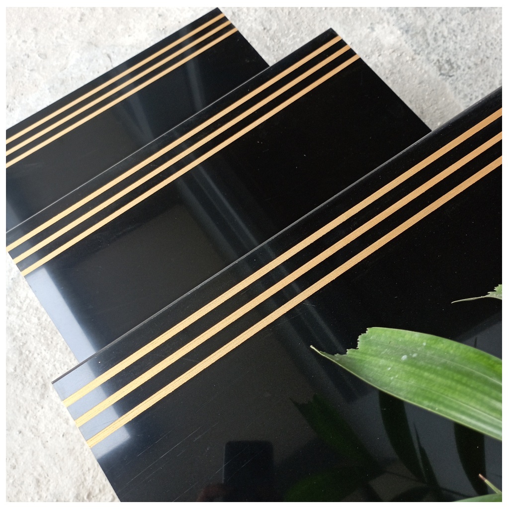 Jual Stepnosing Granit 30x50 Hitam Polos Glossy Lantai Tangga Anti ...