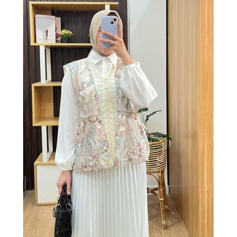 Jual Delia Kemeja Vest Burkat Fatun | Kemeja Athaya Outer | Shopee ...