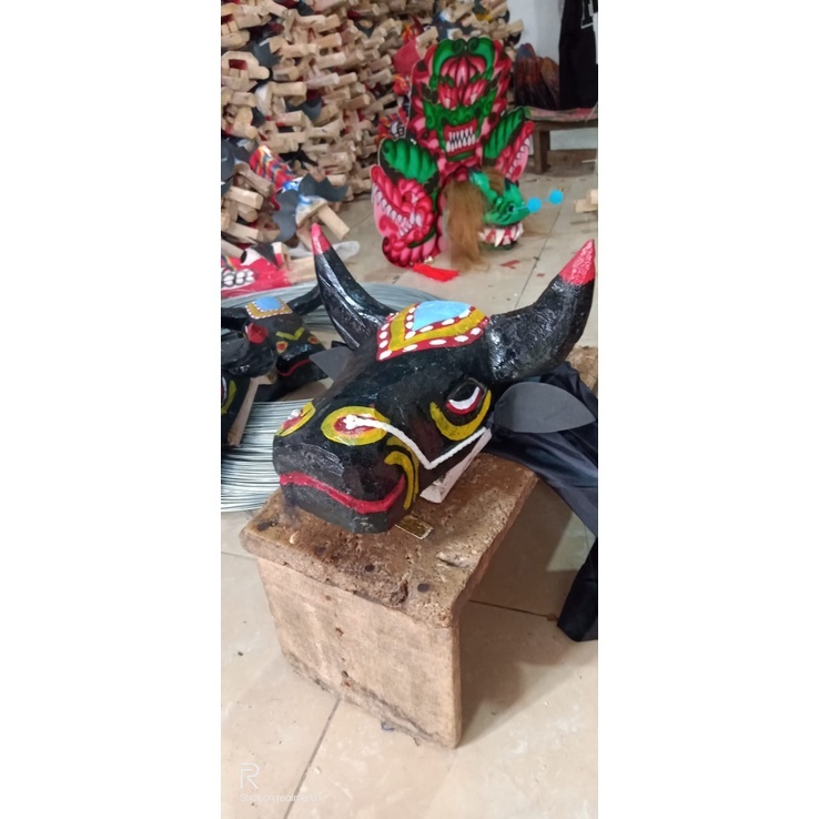 Jual Bantengan anak kain panjang kropyok/ Banteng kayu/ Banteng ... Jual Bantengan anak kain panjang kropyok/ Banteng kayu/ Banteng ...