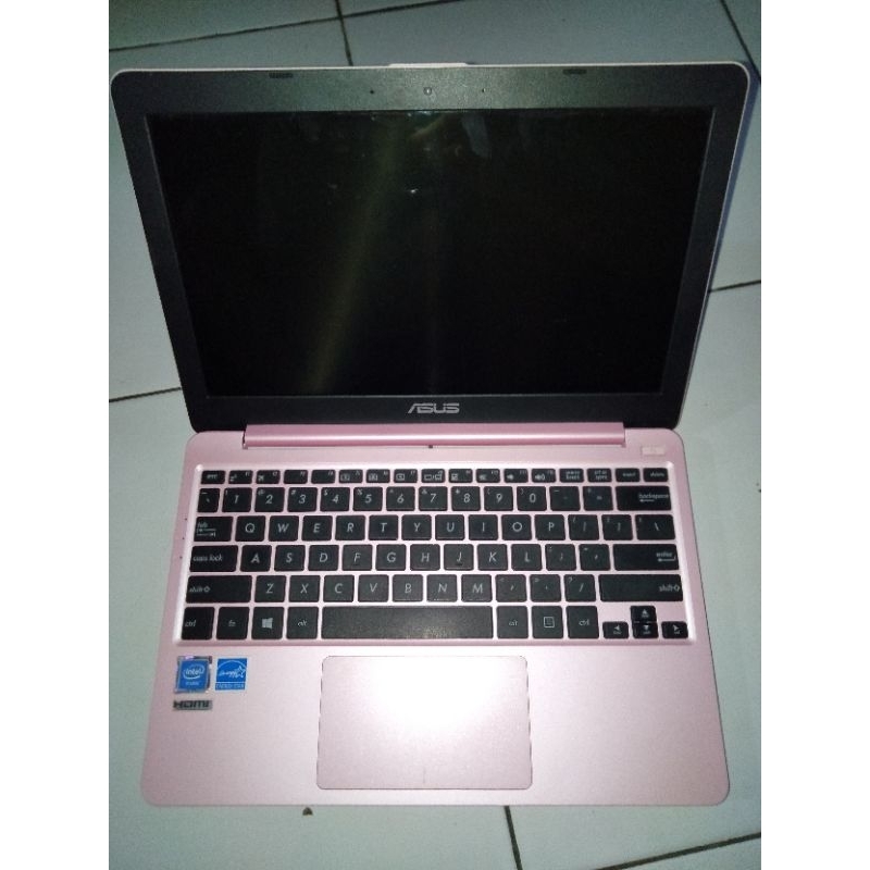 Jual Asus vivobook e203 mah | Shopee Indonesia