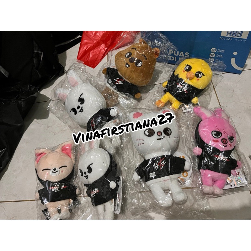 Jual Ready stock!! Skzoo mini plush ori stray kids official leebit ...
