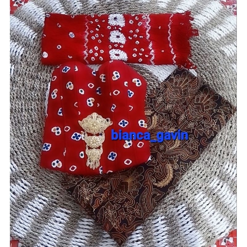 Jual 1Set Baju Cewek Basahan Jawa / Kamisol, Selendang Jumputan, Jarik ...