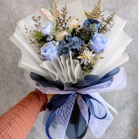 Jual READYSTOCK/Buket Bunga Palsu/Buket Navy/Buket Wisuda | Shopee ...