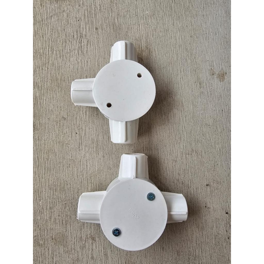 Jual TDUS TDOS TEEDUS CONDUIT LISTRIK CABANG 3 20MM PUTIH NON CLIPSAL ...