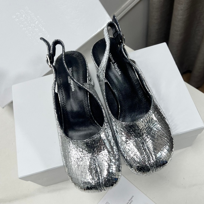 Jual MM6 tabi split toe High heels Mary Jane back empty toe sandals ...