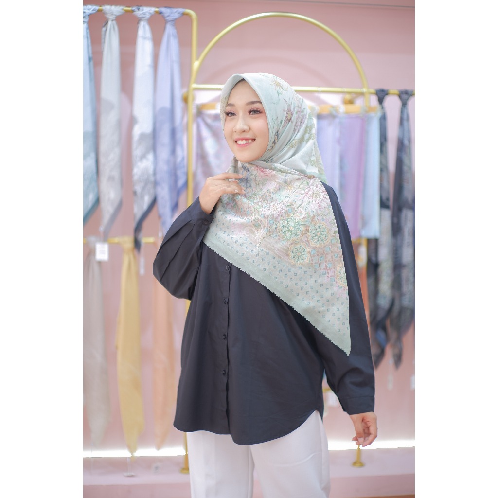 Jual Madeleine Scraf series by kean signature hijab printing hijab ...
