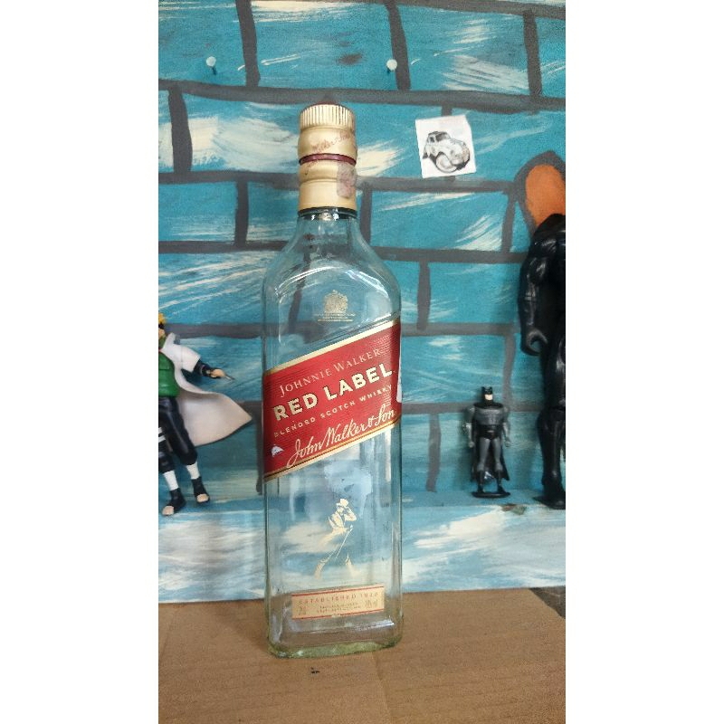 Jual botol kosong bekas red label pajangan koleksi | Shopee Indonesia