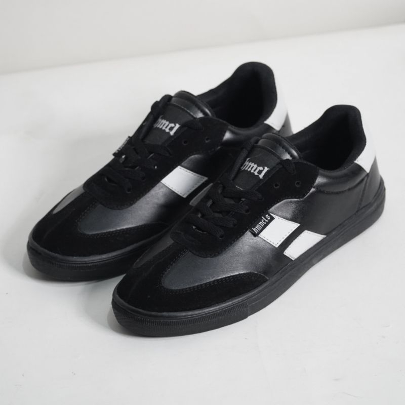 Jual sepatu pria hitam | HOMUNCULUS | ALMA BLACK | sneaker | Shopee ...