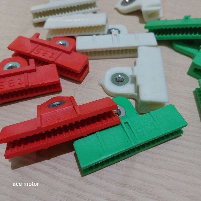 Jual plastik penjepit rel naik turun kaca mobil universal original ...