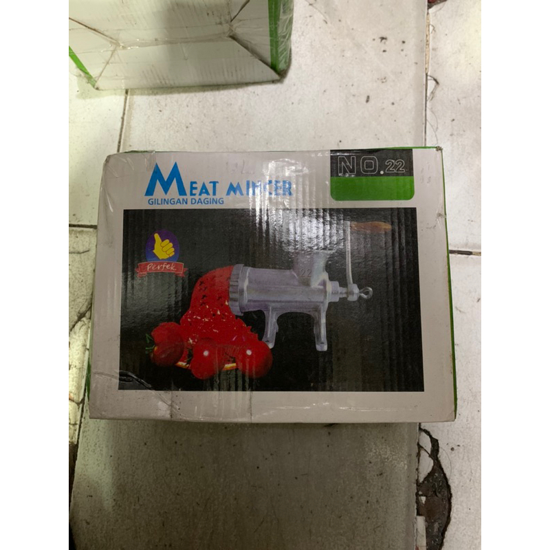 Jual Gilingan daging | meat mincer manual besi cor no.22cm | Shopee ...