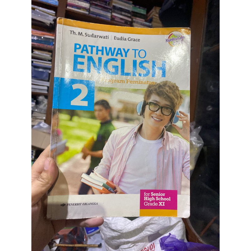 Jual Pathway to English SMA kelas XI | Shopee Indonesia