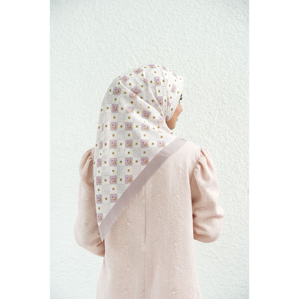 Jual Wearing Klamby - Maison Scarf - Jessica Scarf | Shopee Indonesia