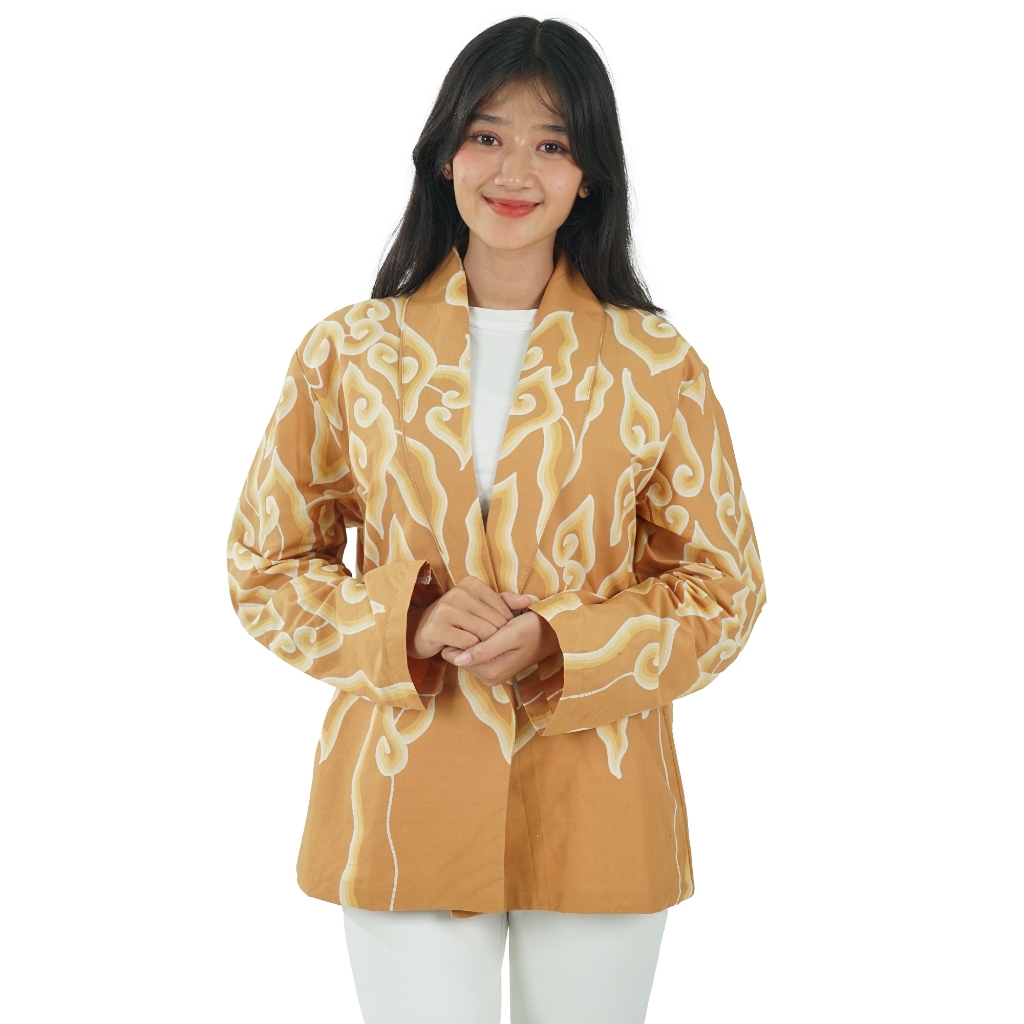 Jual BATIK TRUSMI Atasan Batik Wanita Model Blazer Batik Mega Mendung ...