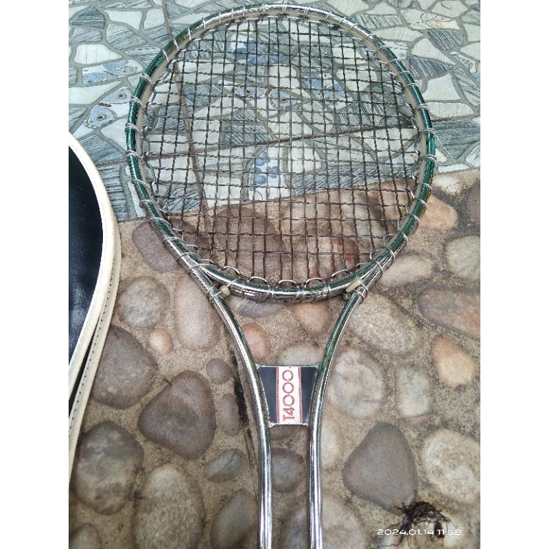 Jual raket tenis Wilson original bekas pakai | Shopee Indonesia