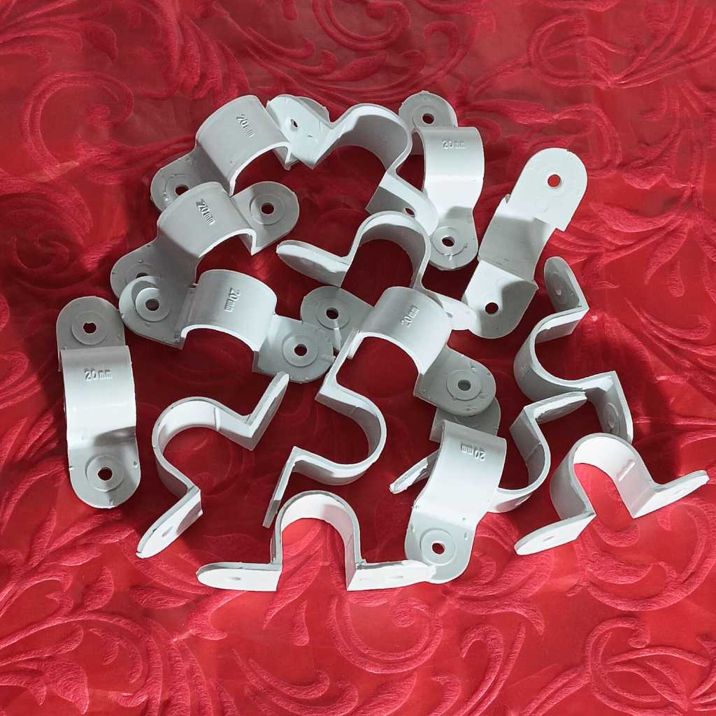 Jual Klem Pipa Conduit Listrik Ukuran 20MM Per Pack Isi 100 PCS ...