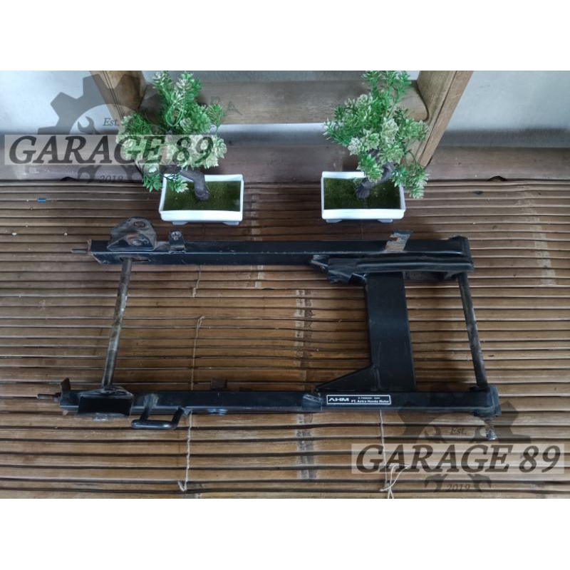 Jual Swing arm arem Aram sasis belakang lengan ayun Honda Supra x 125 ...