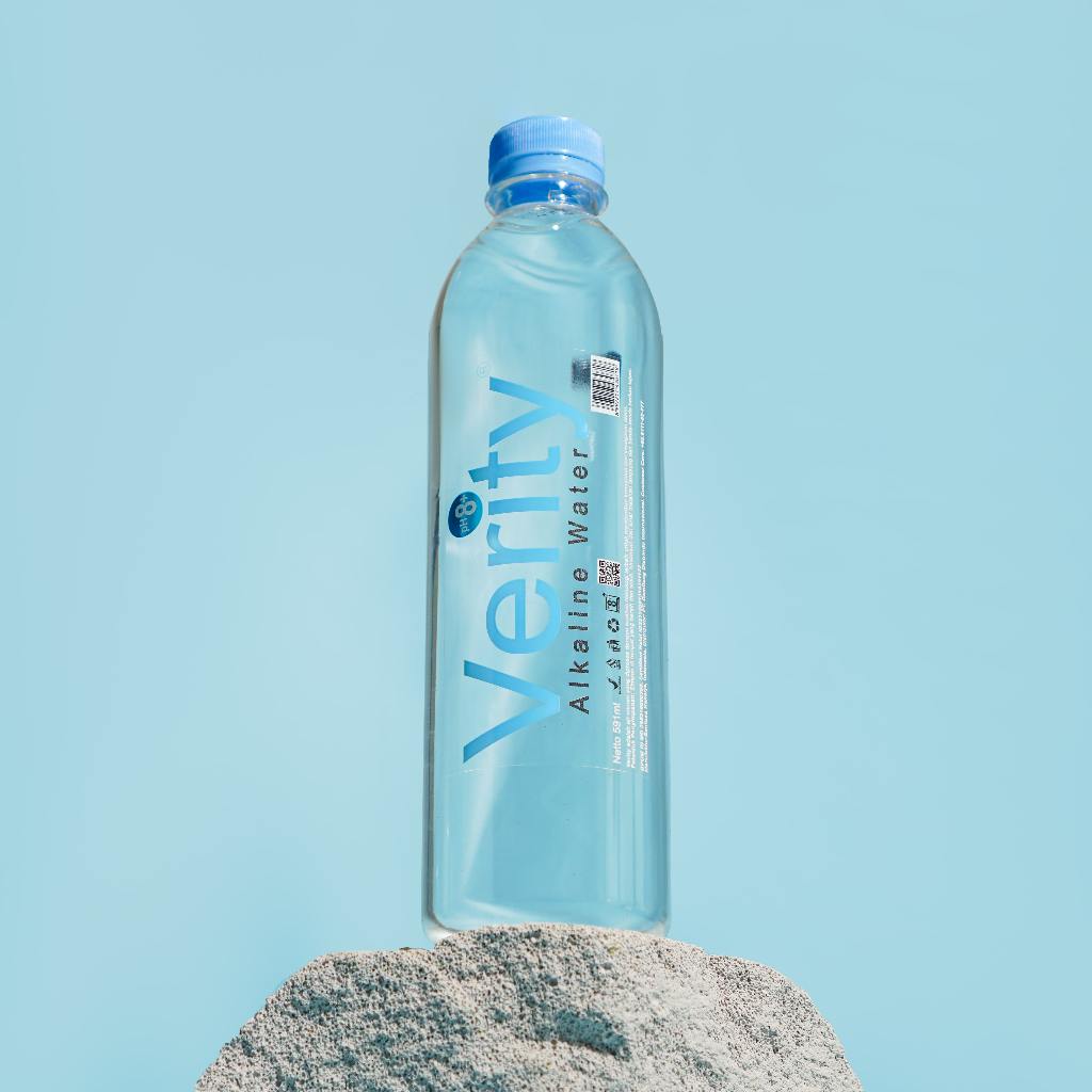 Jual Verity Alkaline Water 591ml (Min. 5 Box) | Shopee Indonesia