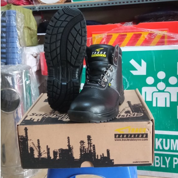 Jual Sepatu safety track 006 hitam | Shopee Indonesia