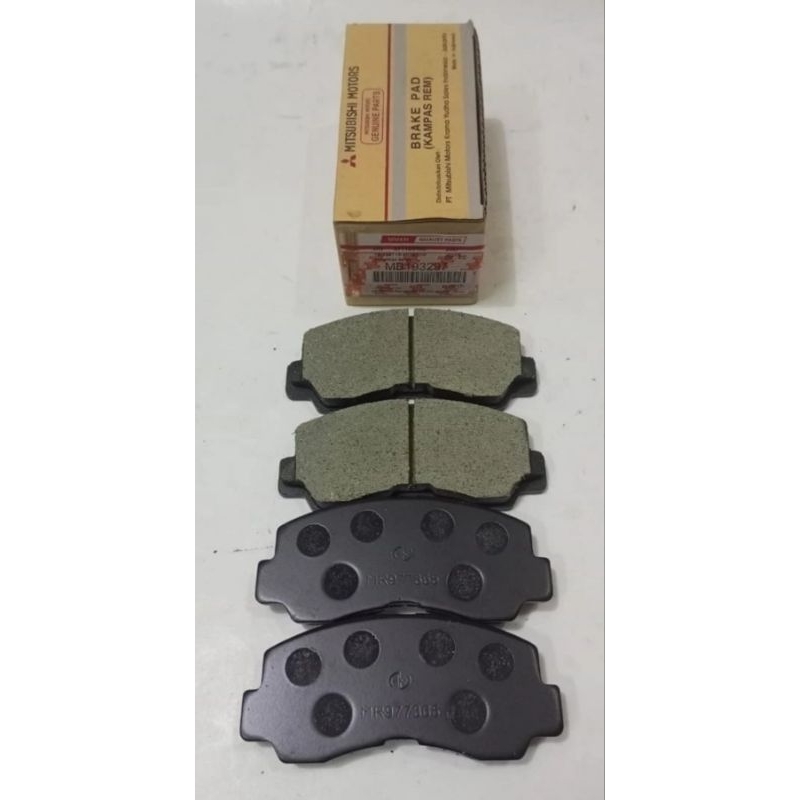 Jual BRAKE PAD KANVAS KAMPAS REM DEPAN MITSUBISHI L300 LAMA L038 DIESEL OLD SET | Shopee Indonesia