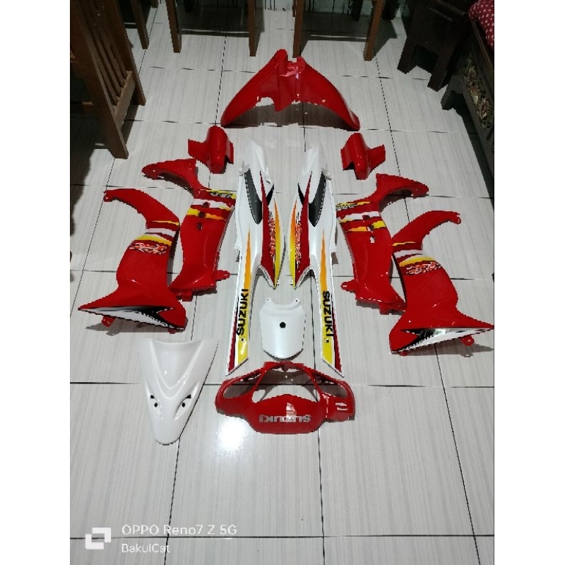 Jual cover body set original sgp satria hiu merah putih | Shopee Indonesia