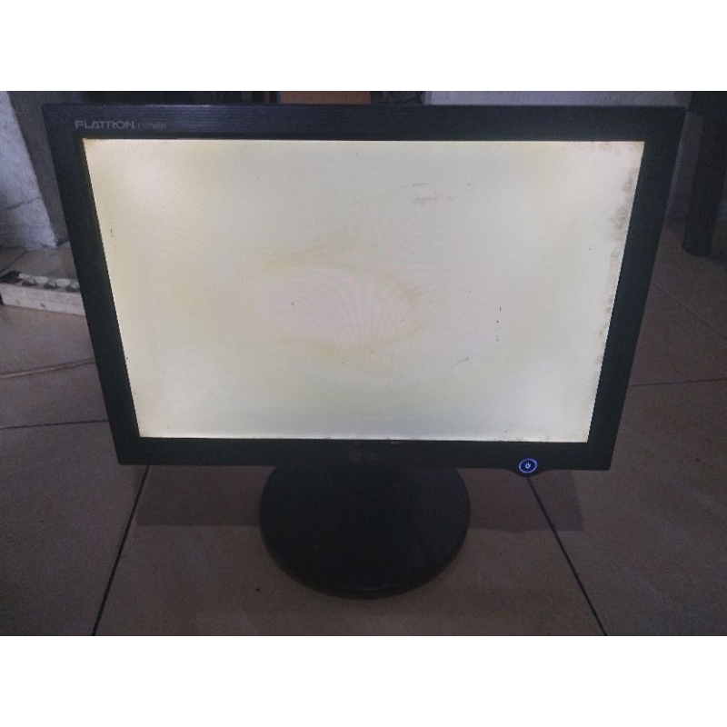 Jual MONITOR LG 17INCH BLANK PUTIH model L177WSB | Shopee Indonesia