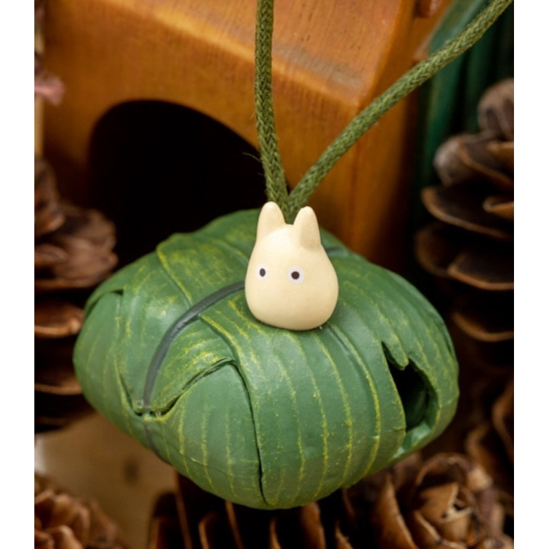 Jual My Neighbor Totoro Rolling Acorn Holder Little Totoro and Macro ...