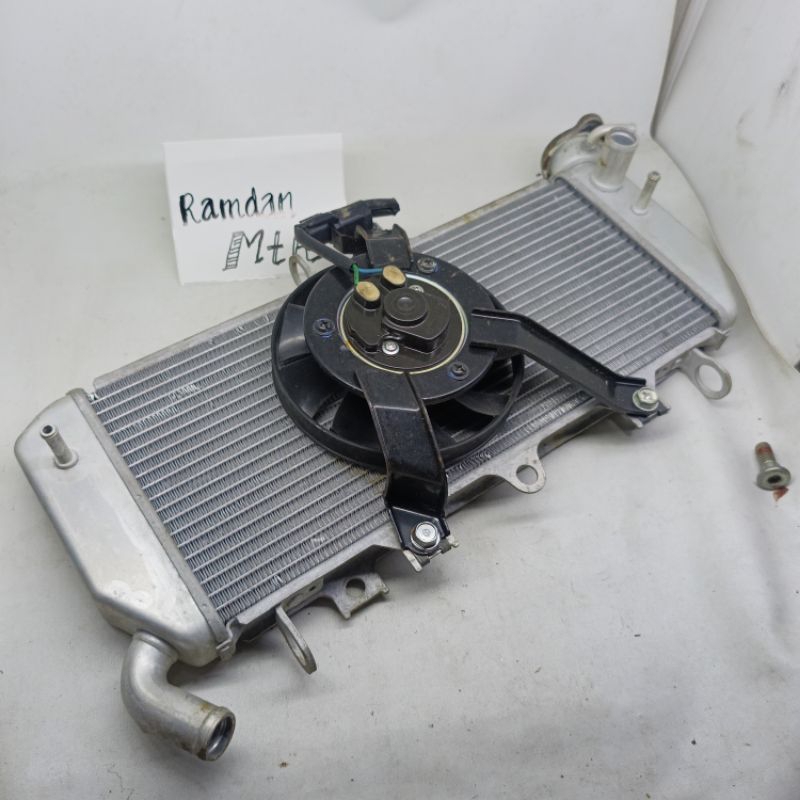 Jual RADIATOR KOMPLIT CBR 250 RR K64 ORIGINAL | Shopee Indonesia