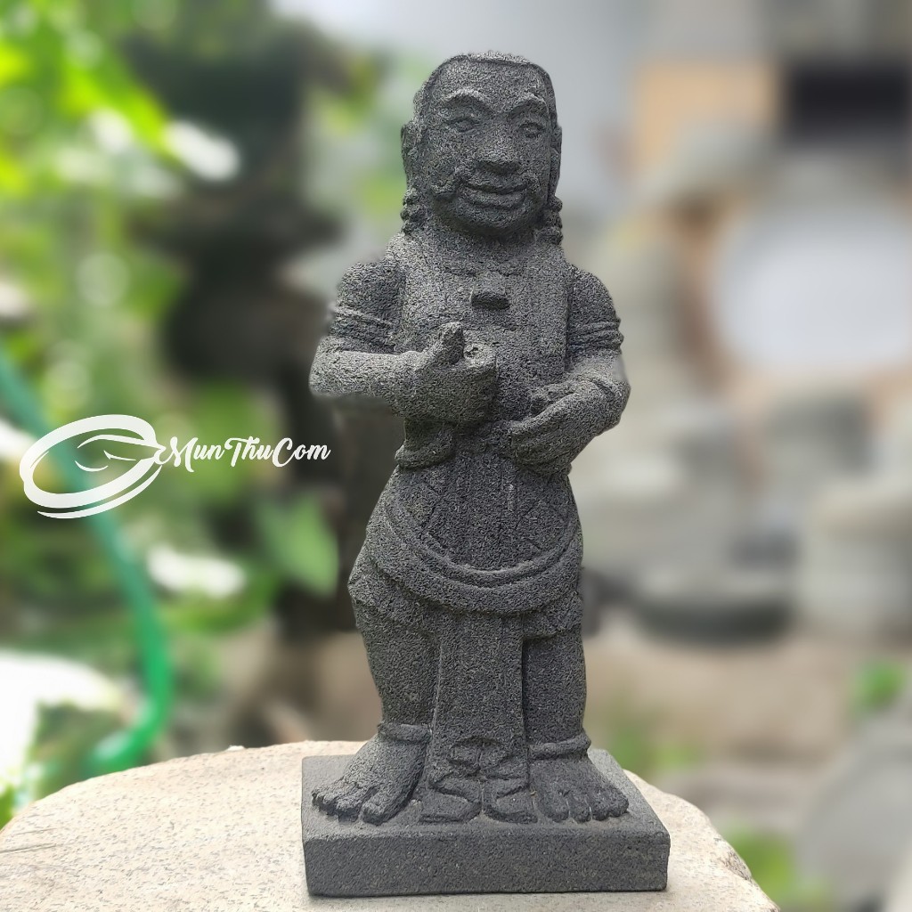 Jual Patung Gareng Batu Lava Volcanic Stone Gunung Merapi Pahat Manual ...