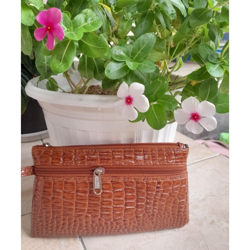 Jual dompet selendang wanita, dompet handphone | Shopee Indonesia