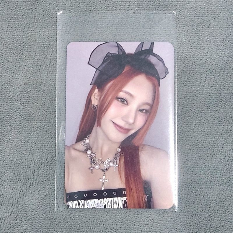 Jual ITZY Photocard / BDM POB / Special Card / Mini folded poster ...