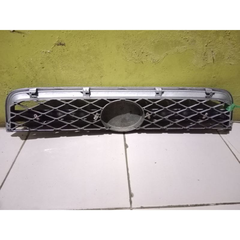Jual grill, gril daihatsu terios ORIGINAL SECOND | Shopee Indonesia