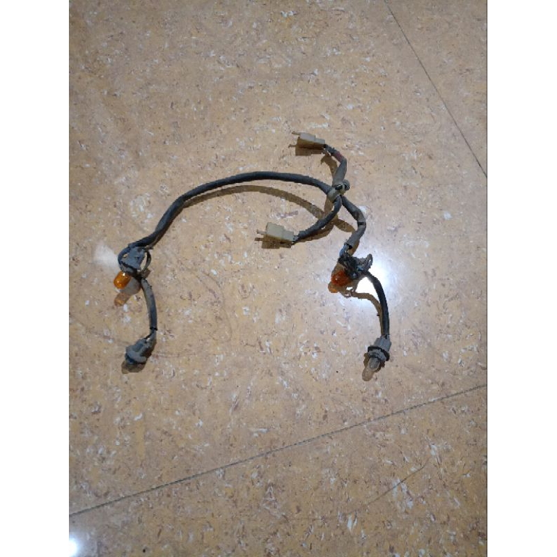 Jual Pitingan Soket Kabel Sein Depan Yamaha Jupiter MX 135 Old ORI ...