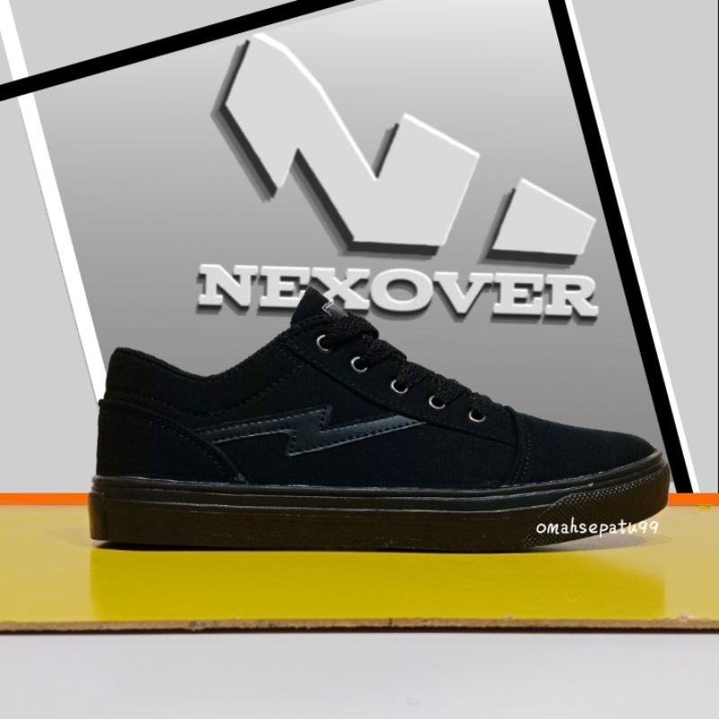 Jual sepatu sekolah ,hitam polos sneakers terbaru l NEXOVER | Shopee Indonesia