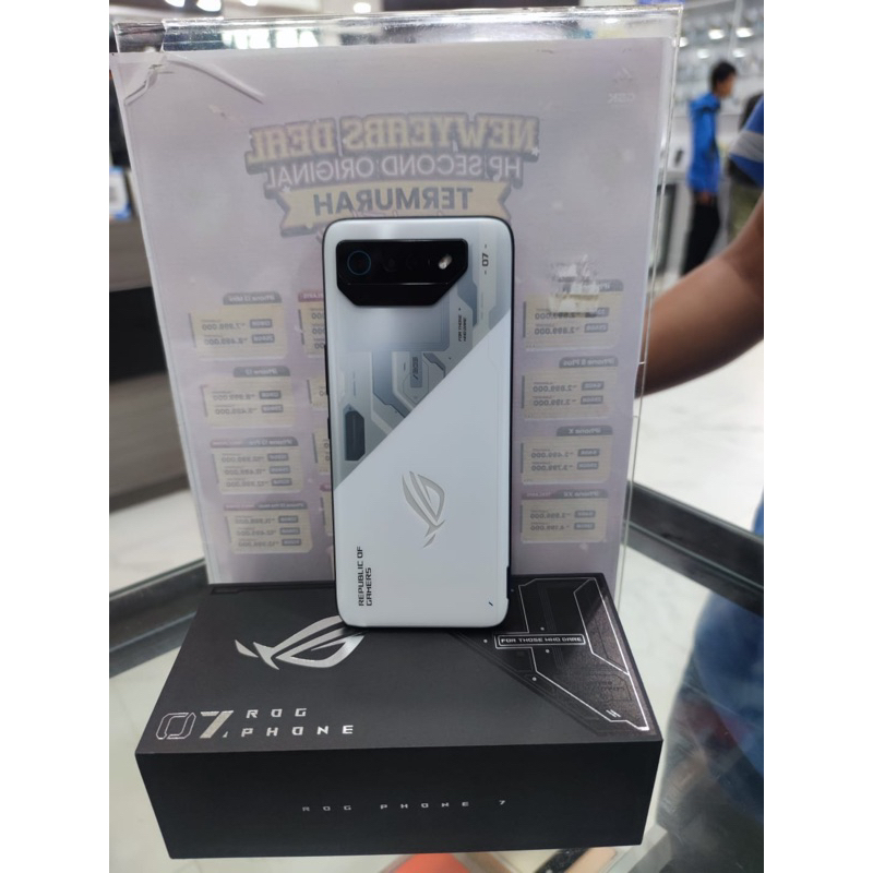 Jual ASUS ROG 7 8/256GB White - Second Original | Shopee Indonesia