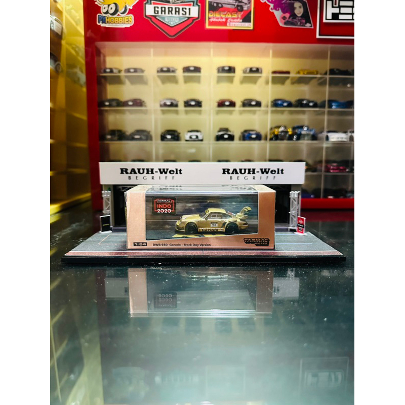 Jual Tarmac Works RWB 930 Garuda Indonesia Special Edition 2020 CHASE ...