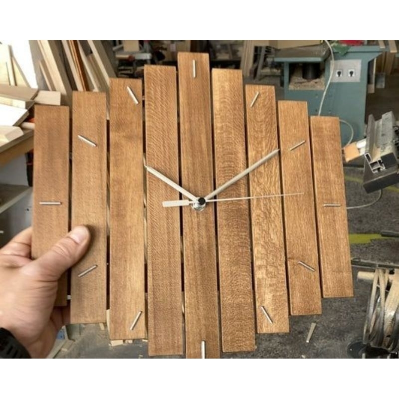 Jual jam dinding klasik/ jam dinding retro/ jam dinding kayu jati/ jam ...