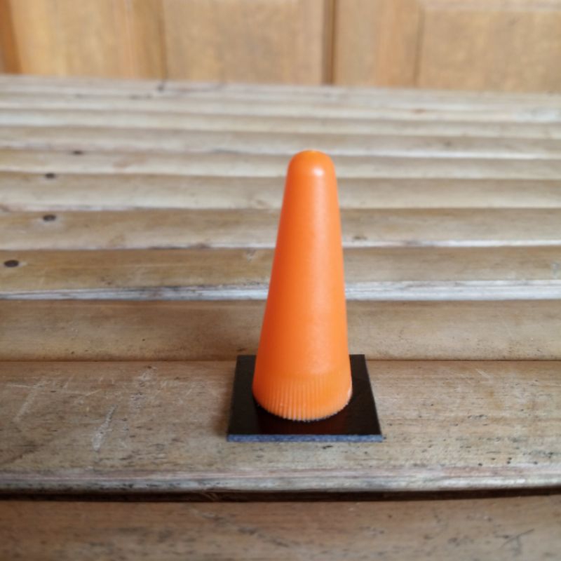 Jual Miniatur Traffic Cone Rambu Jalan Raya | Shopee Indonesia