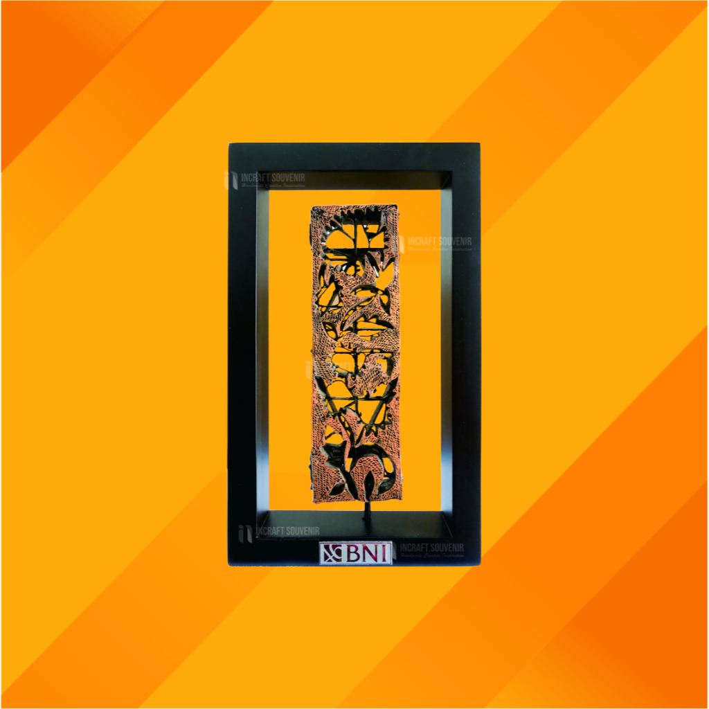 Jual PLAKAT SOUVENIR KAYU PREMIUM CAP BATIK BANK BNI | Shopee Indonesia