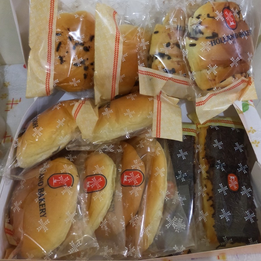 Jual Roti Premium Holland Bakery 1 Lusin | Shopee Indonesia