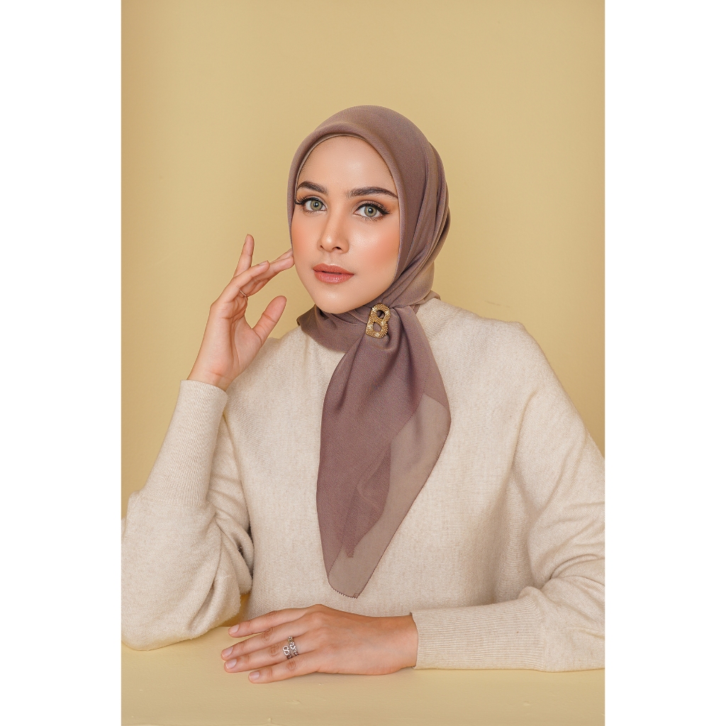 Jual Kelly Square in Cameo | Shopee Indonesia