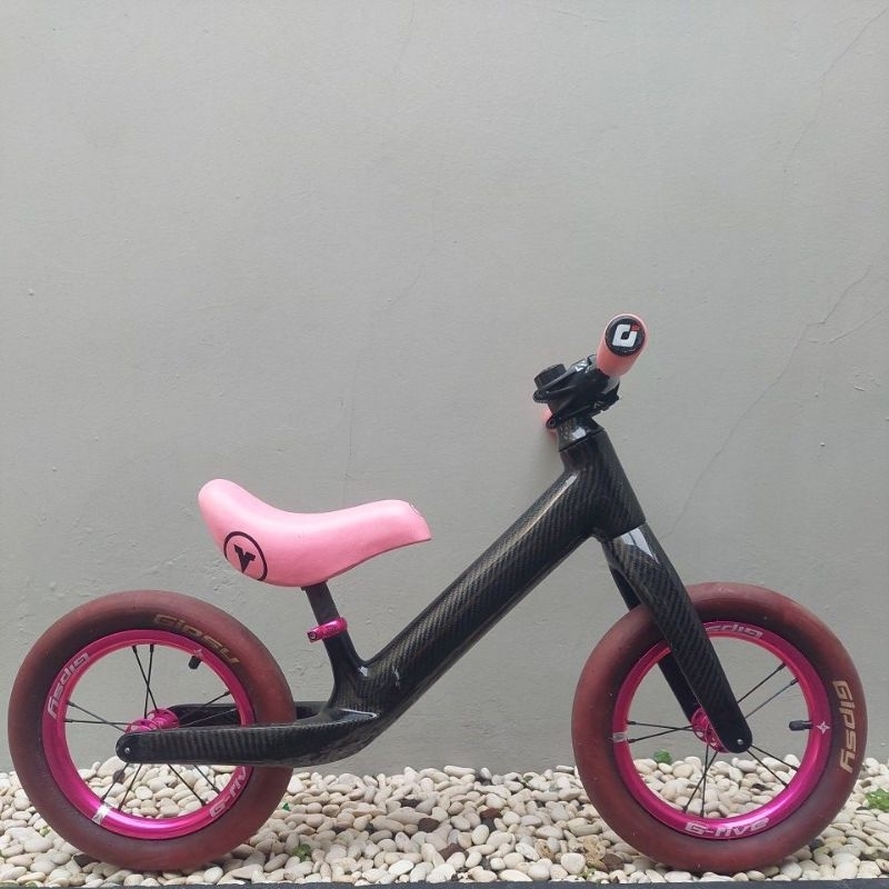 Jual Carbon Push Bike Warna Black Pink | Shopee Indonesia