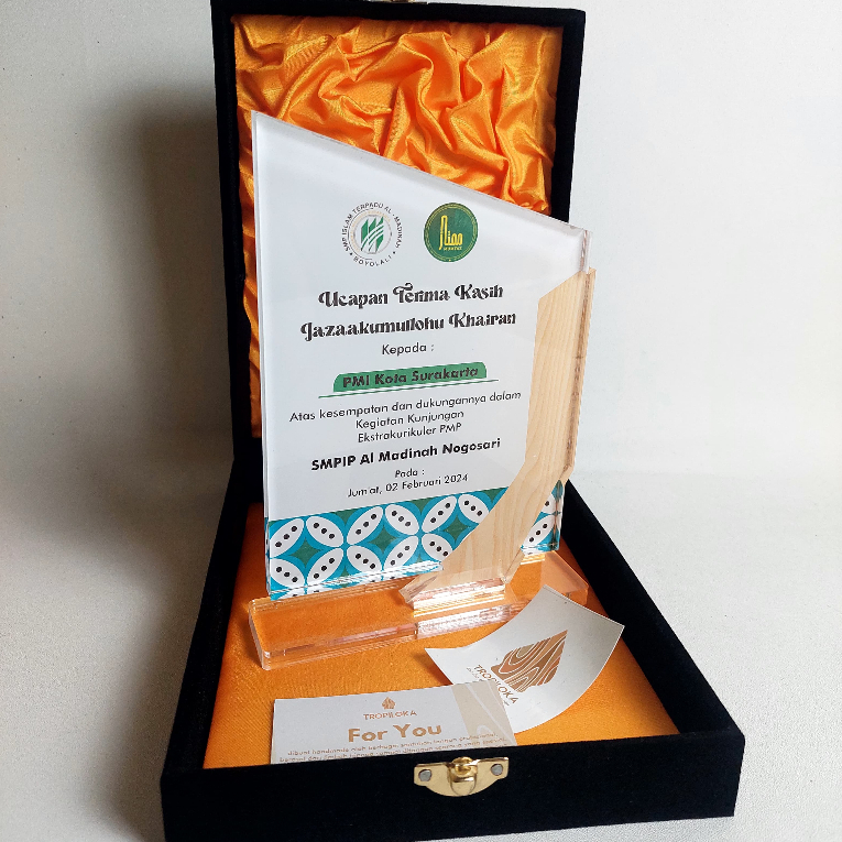 Jual PLAKAT VANDEL CENDRAMATA KKN MAGANG AKRILIK 8MM FREE DESAIN ...