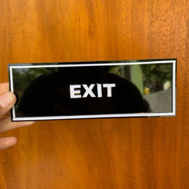 Jual Papan Sign akrilik Exit | Shopee Indonesia