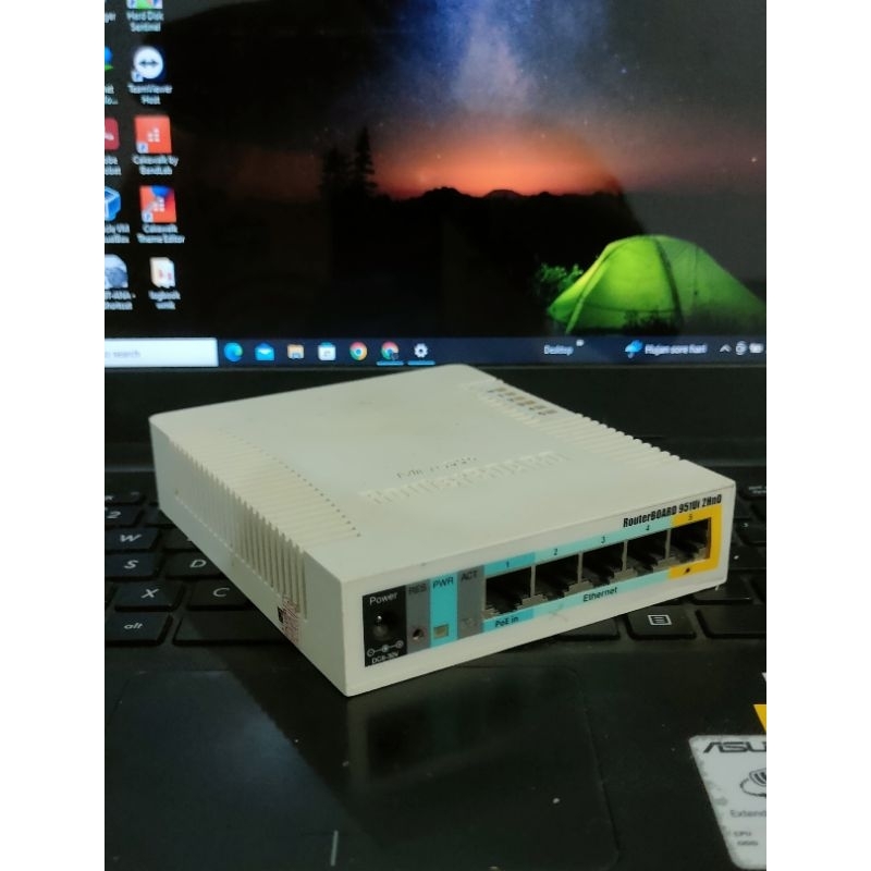 Jual Mikrotik RB951ui-2hnd RouterBoard (Second) Like New Normal garansi ...