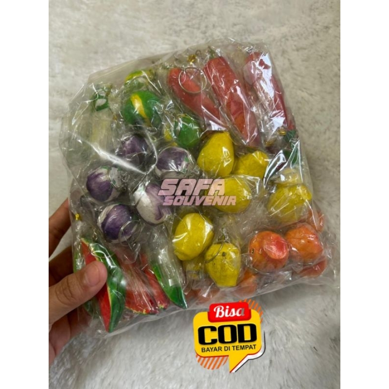 Jual Isi 100 Souvenir Pernikahan Gantungan Kunci Buah Buahan Free Kartu Ucapan | Shopee Indonesia