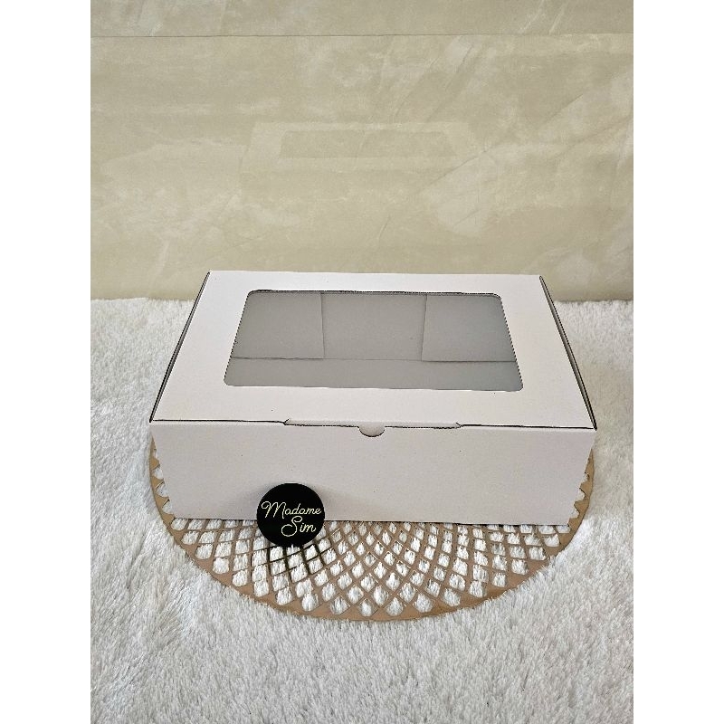Jual BOX PACKING - KOTAK BAJU - DUS SEPATU 30x20x10 - JENDELA - TY02 ...
