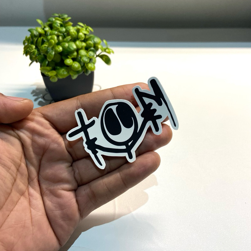 Jual STICKER TOM DELONGE STICKER DESIGN | Shopee Indonesia