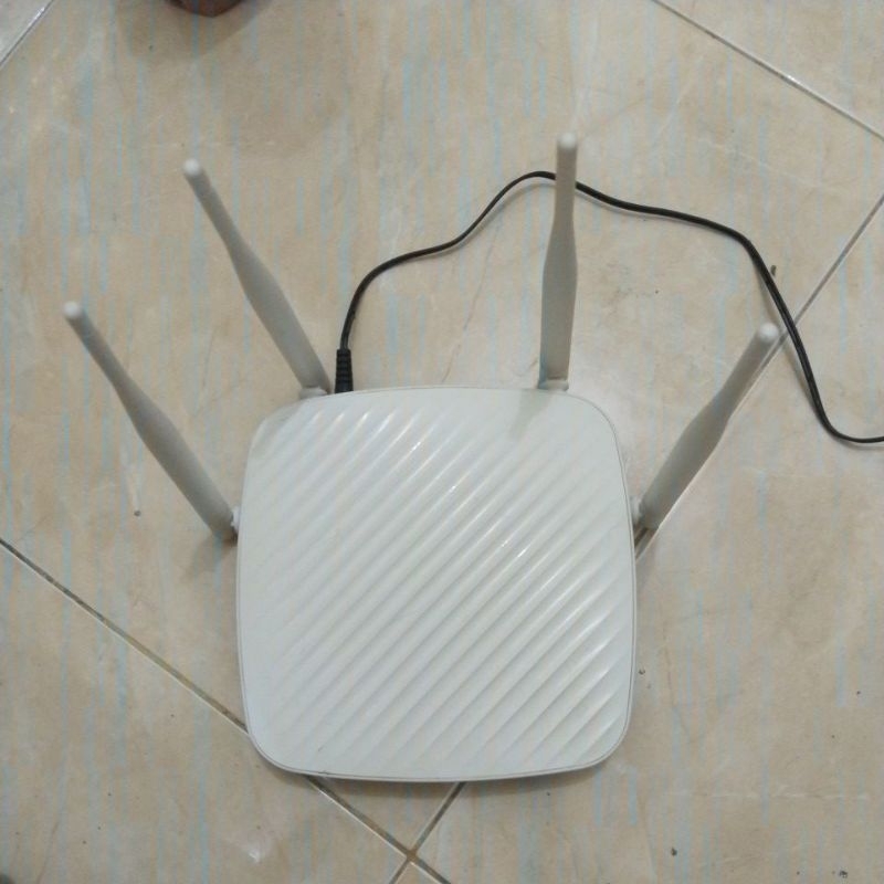 Jual tenda 600 mbps wireless n rauter model: f9 unit adaktor 1 | Shopee ...