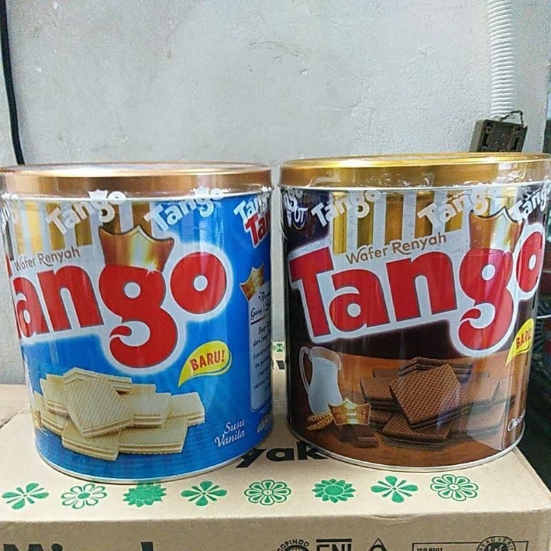 Jual Wafer Tango 1 Kaleng 300gr | Shopee Indonesia