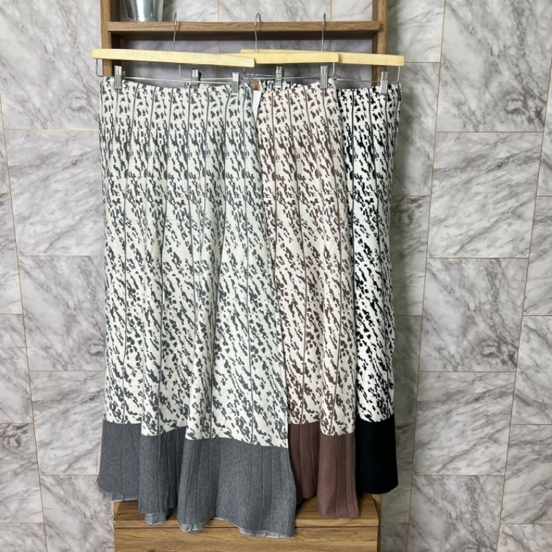 Jual pakaian wanita model rok fashion import (5068) | Shopee Indonesia